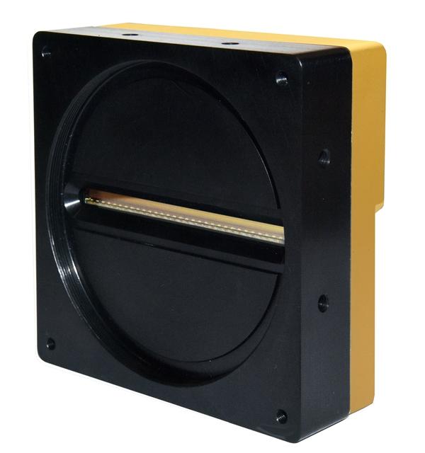 Trilinear 8k Line Scan Colour Camera | inVISION