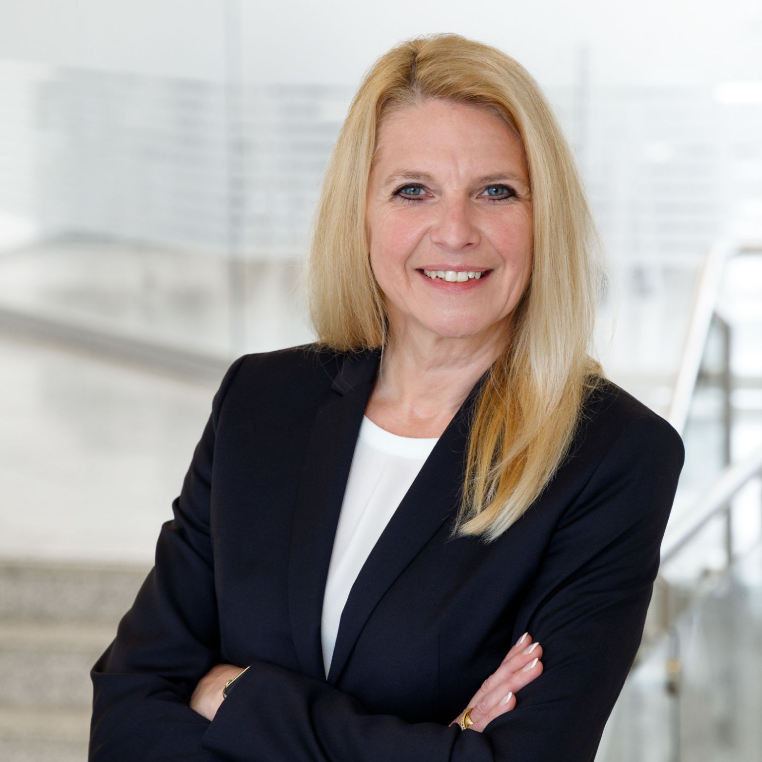 Interview mit Dr. Heike Wenzel zur Vier-Tage-Woche | inVISION