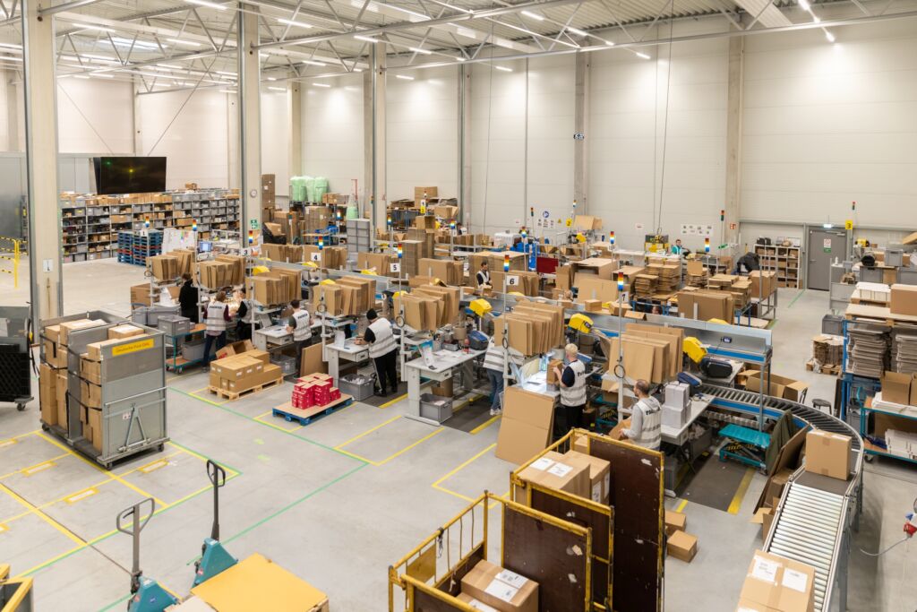 Mehr Ergonomie im E-Commerce - dhf Intralogistik online