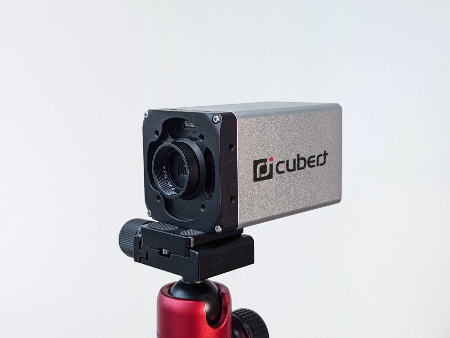 Hyperspectral Imaging with 10GigE - inVISION NEWS