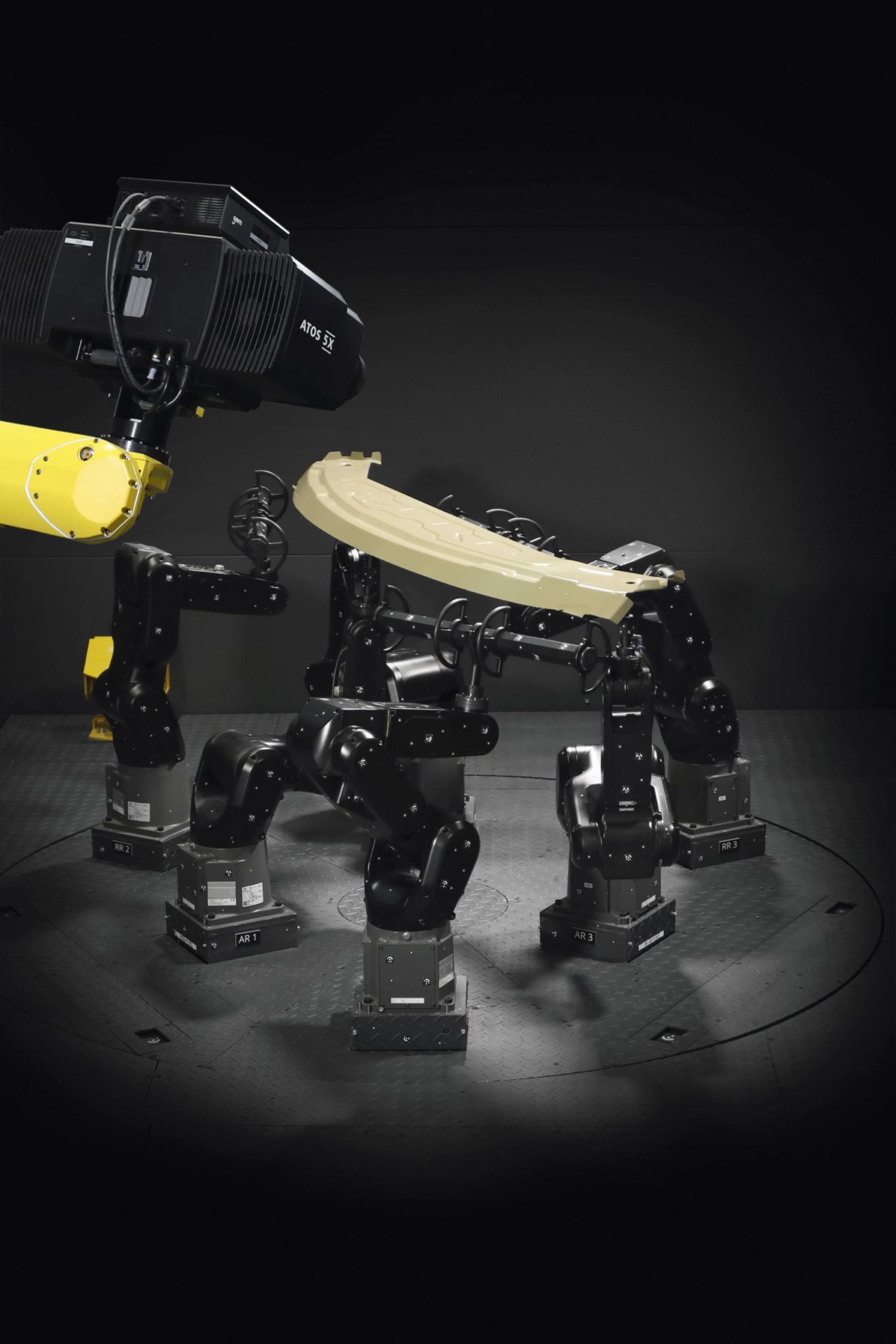 Automated Component Pickup Instead of Clamping Device - inVISION NEWS Automated Component Pickup Instead of Clamping Device - inVISION NEWS