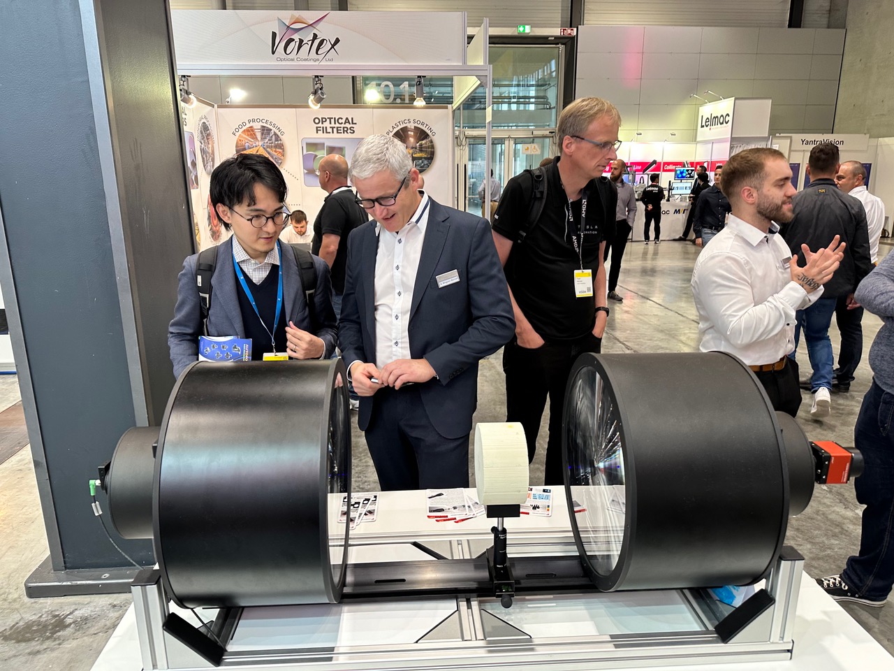 Very Large Telecentric Wide-Field Lens | inVISION NEWS