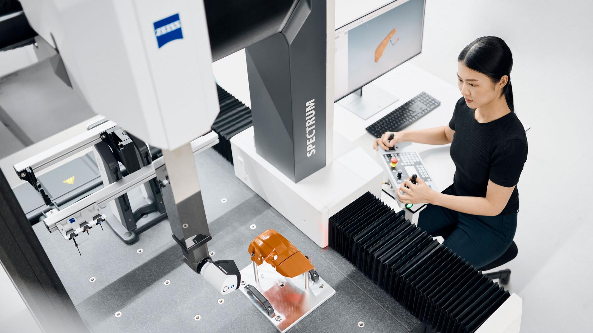 Multi-Sensor CMM in Four Sizes - inVISION NEWS