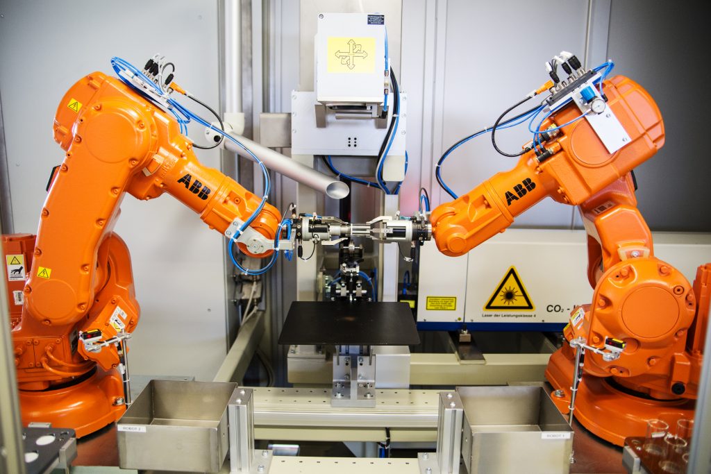 Kooperierende Roboter - ROBOTIK UND PRODUKTION