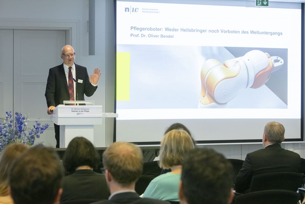 Roboter in der Pflege - ROBOTIK UND PRODUKTION