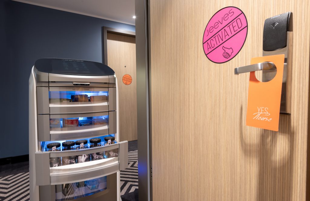 Serviceroboter Jeeves im Einsatz - ROBOTIK UND PRODUKTION