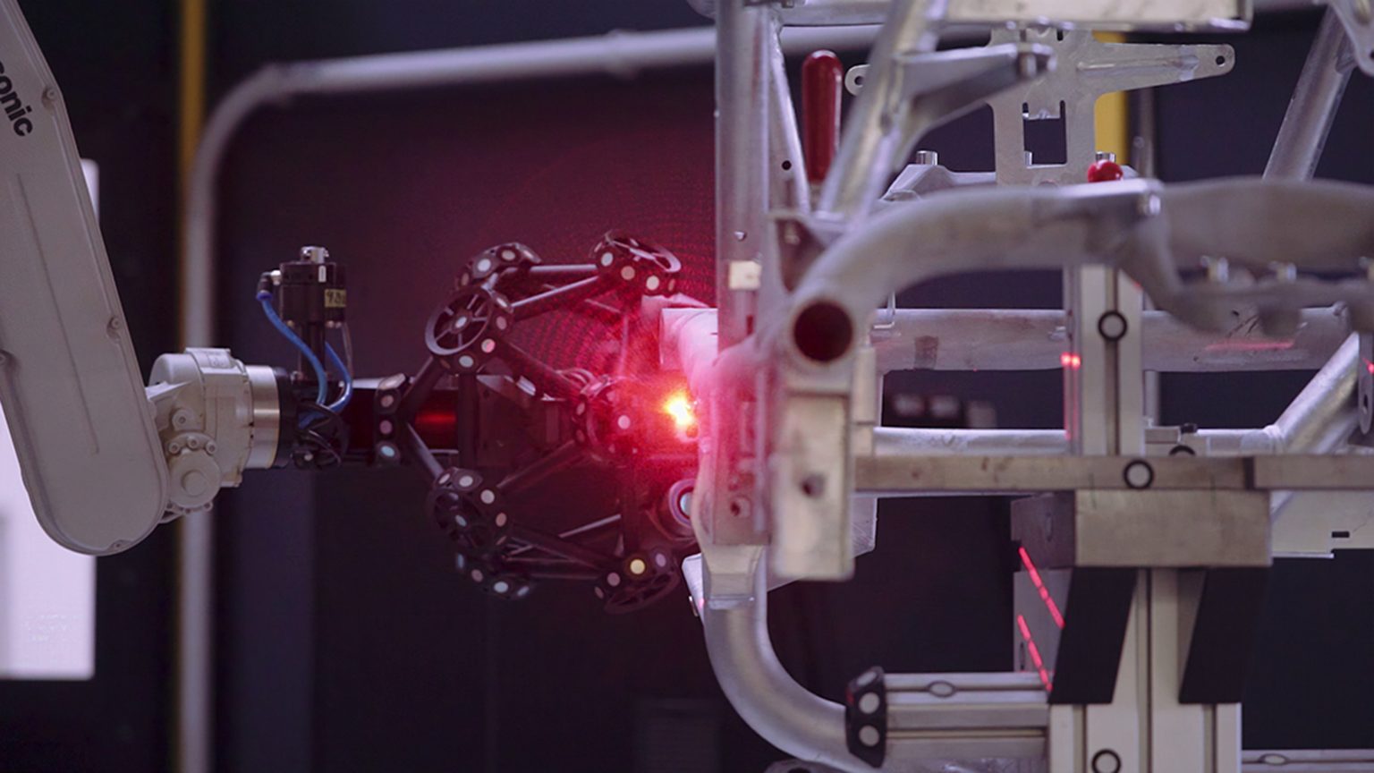 Robotergestütztes Messsystem | ROBOTIK UND PRODUKTION