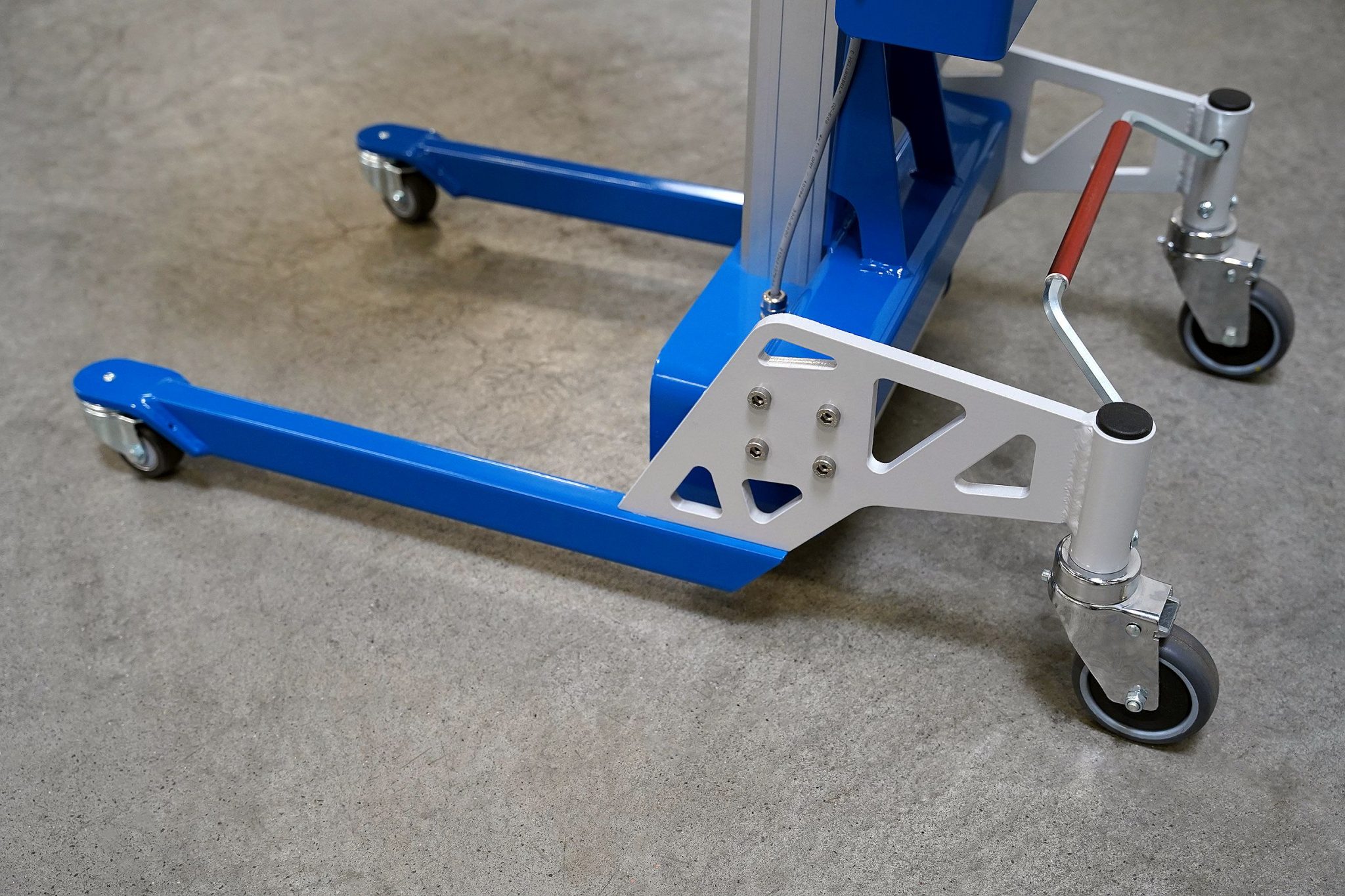 Neues Fahrwerk für Lift2move-Familie von Expresso | ROBOTIK UND PRODUKTION