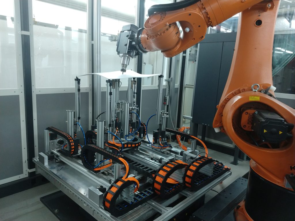 Spanntechnik für Roboter - ROBOTIK UND PRODUKTION
