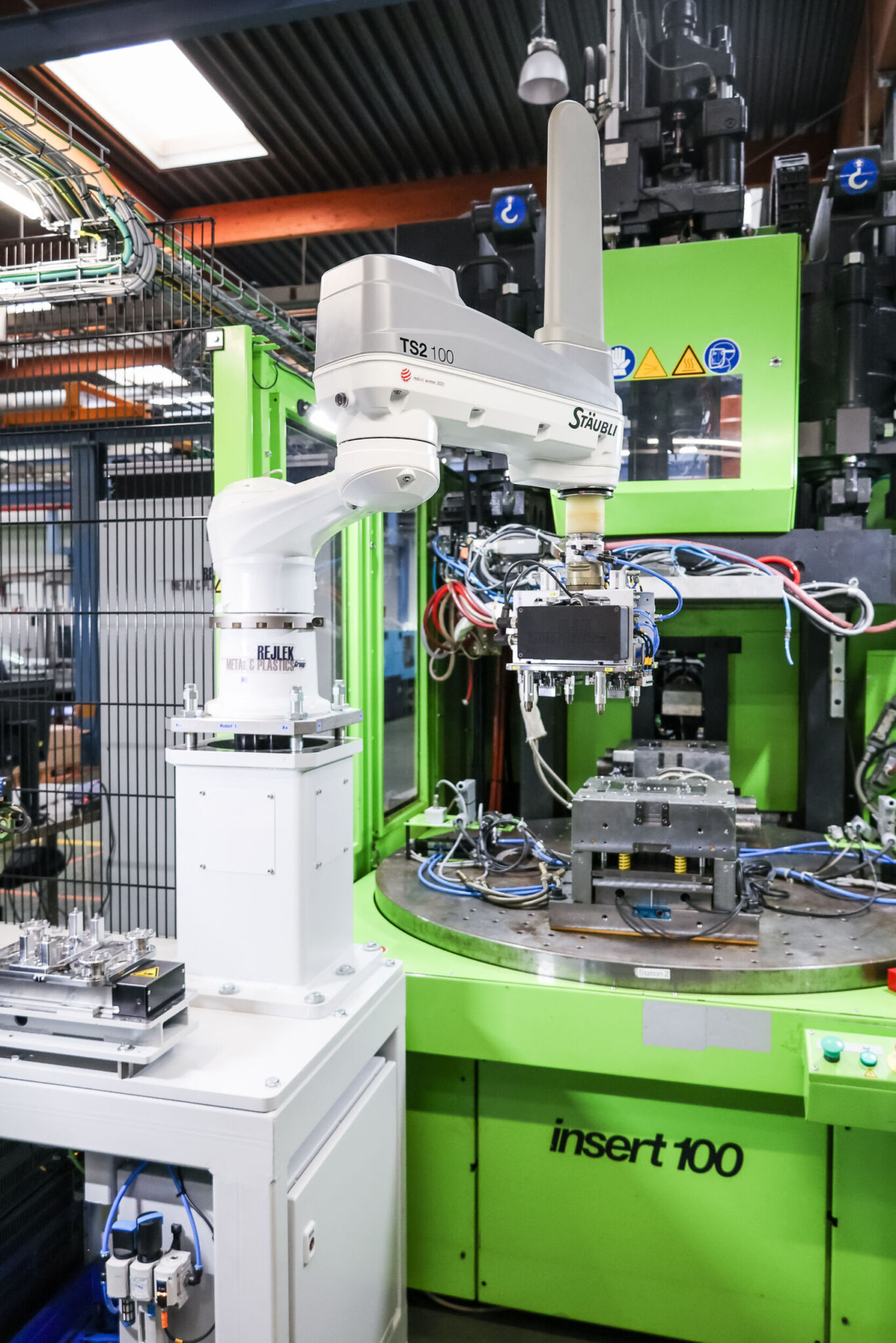 Scara-Roboter ermöglichen Produktion unterschiedlicher Produkte ...