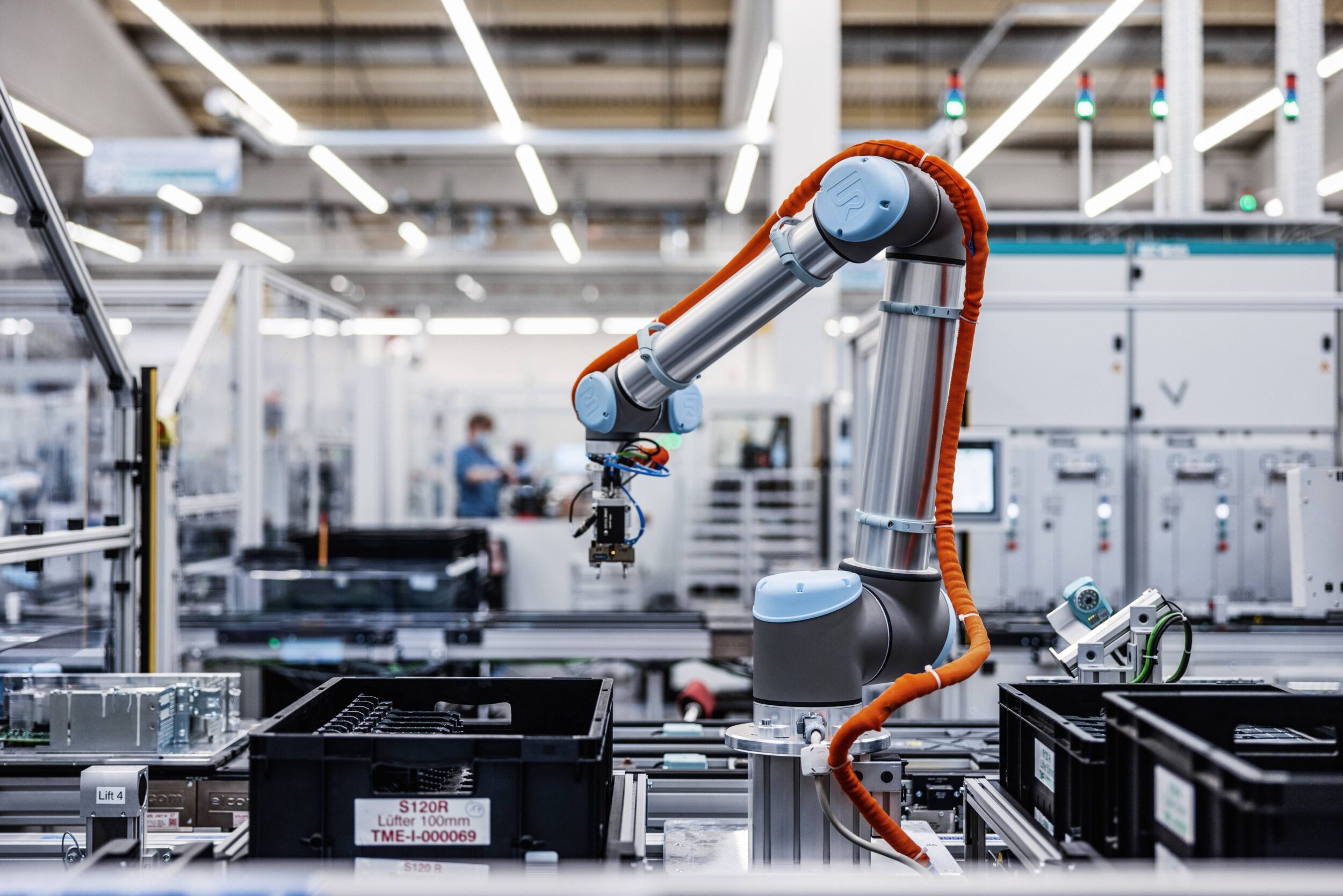 Agile Robots wird Ankerkunde von Europas erster Industrial AI Cloud ...