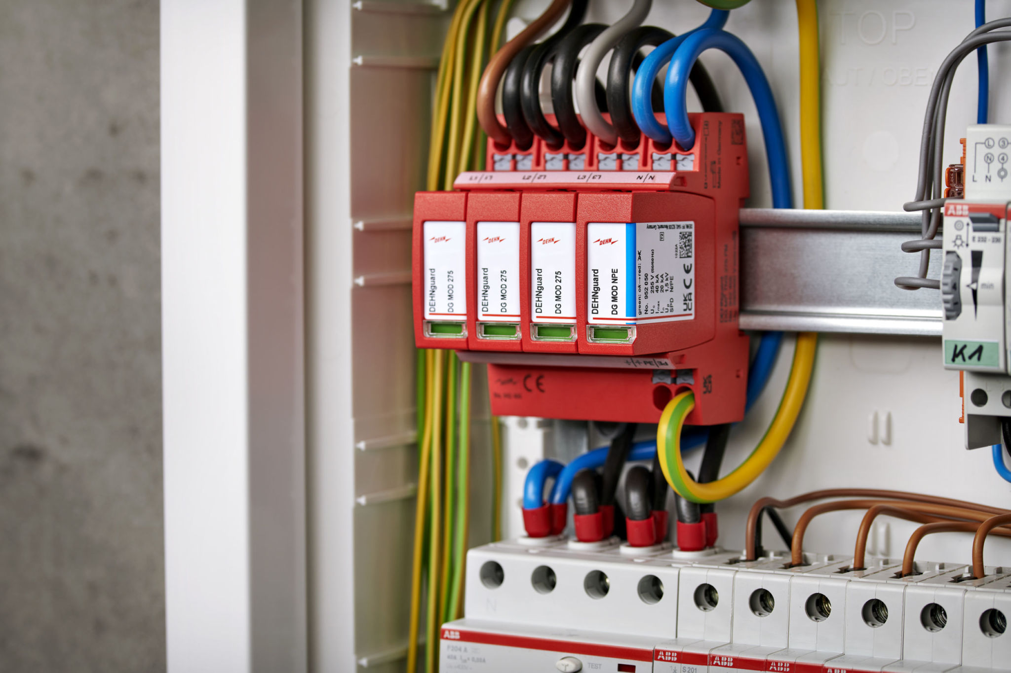Überspannungsschutz für Wohngebäude | Schaltschrankbau