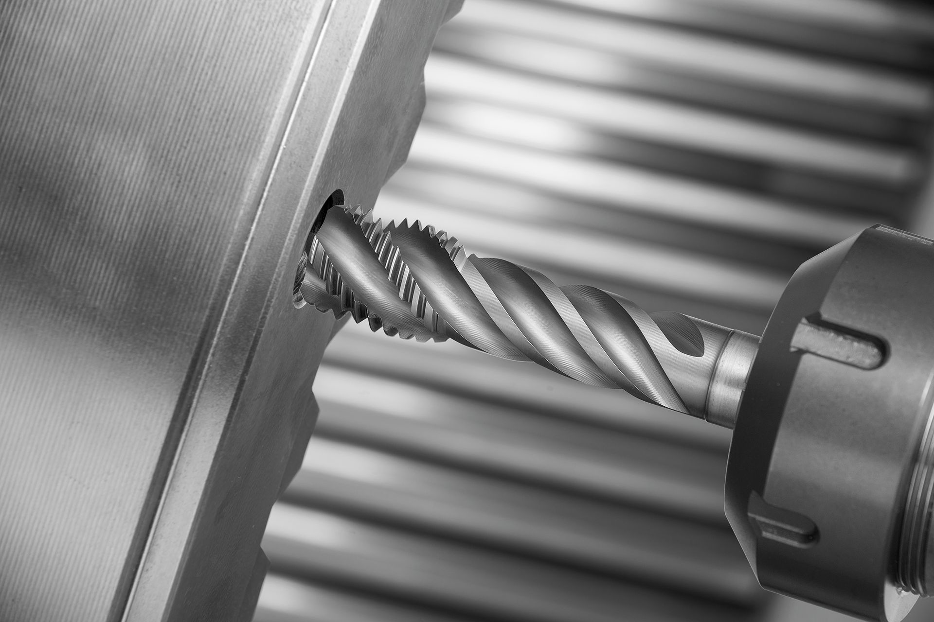 Effizientes Gewindebohren | Der Maschinenbau